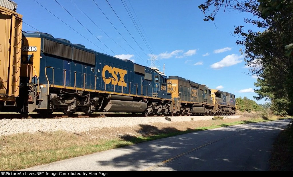 CSX 7713, 8872, and 8613 lead NB autoracks